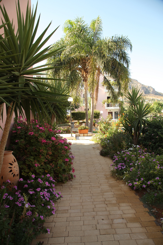 Photos – Bellos Hotel and Apartments