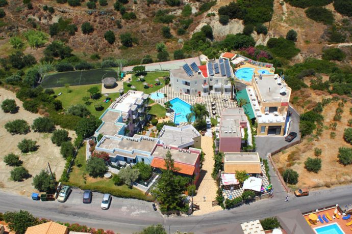 Bellos Hotel and Apartments – in Hersonissos – Crete